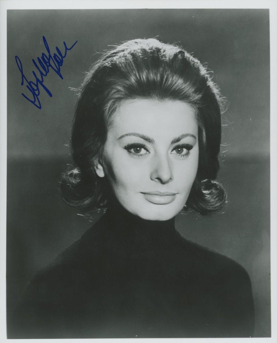 Sofia Loren signed photo. GFA Authenticated | EstateSales.org