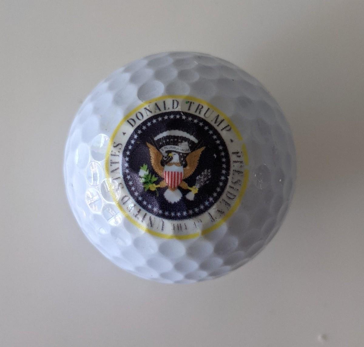 Donald Trump Presidential Seal Golf Ball | EstateSales.org