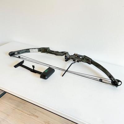 JENNINGS ~ Forked Lightning XL ~ Compound Bow | EstateSales.org