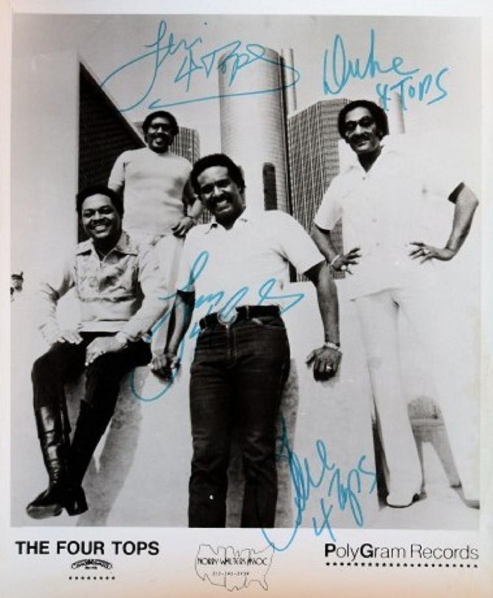 Four Tops signed promo photo | EstateSales.org