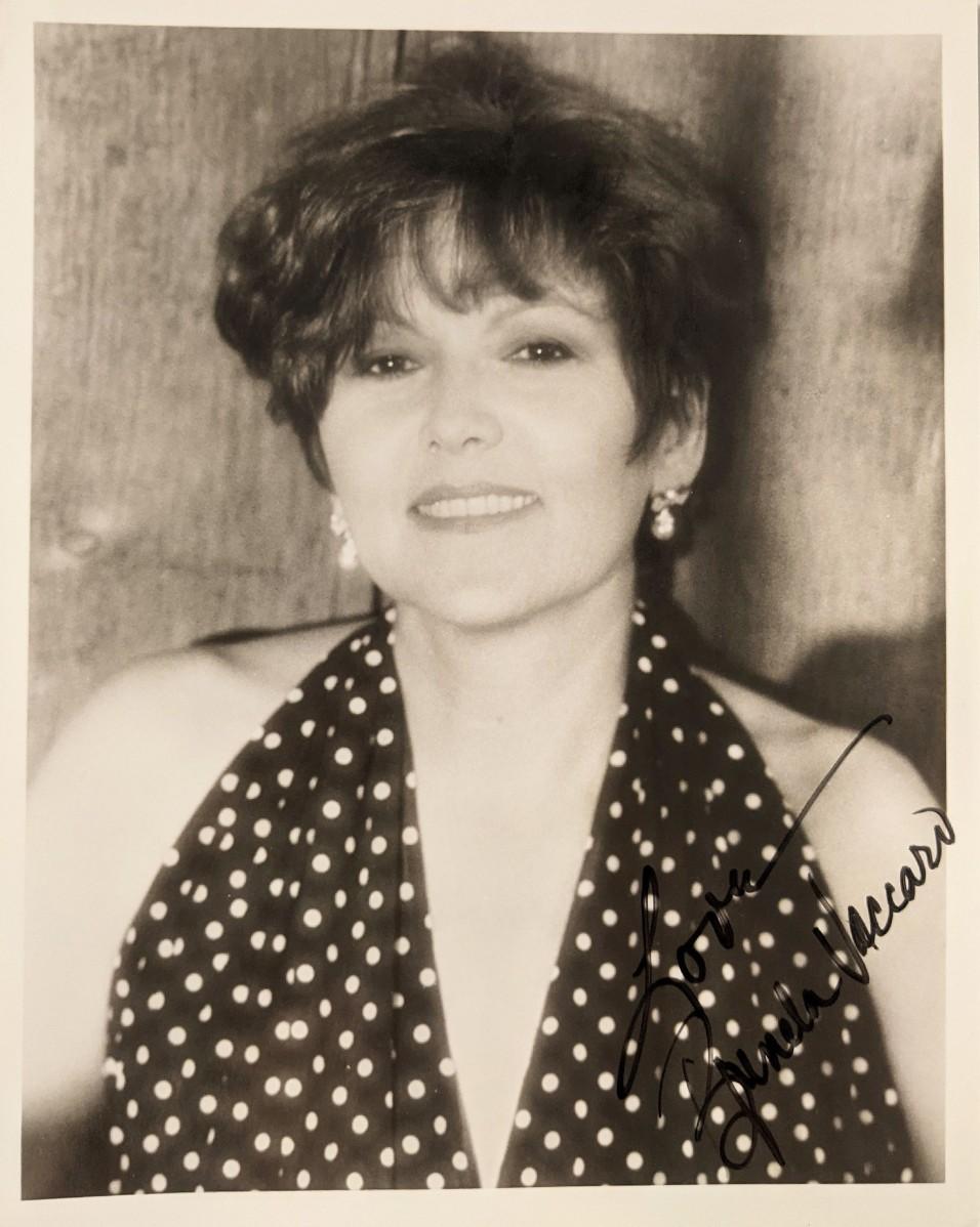 Brenda Vaccaro signed photo | EstateSales.org