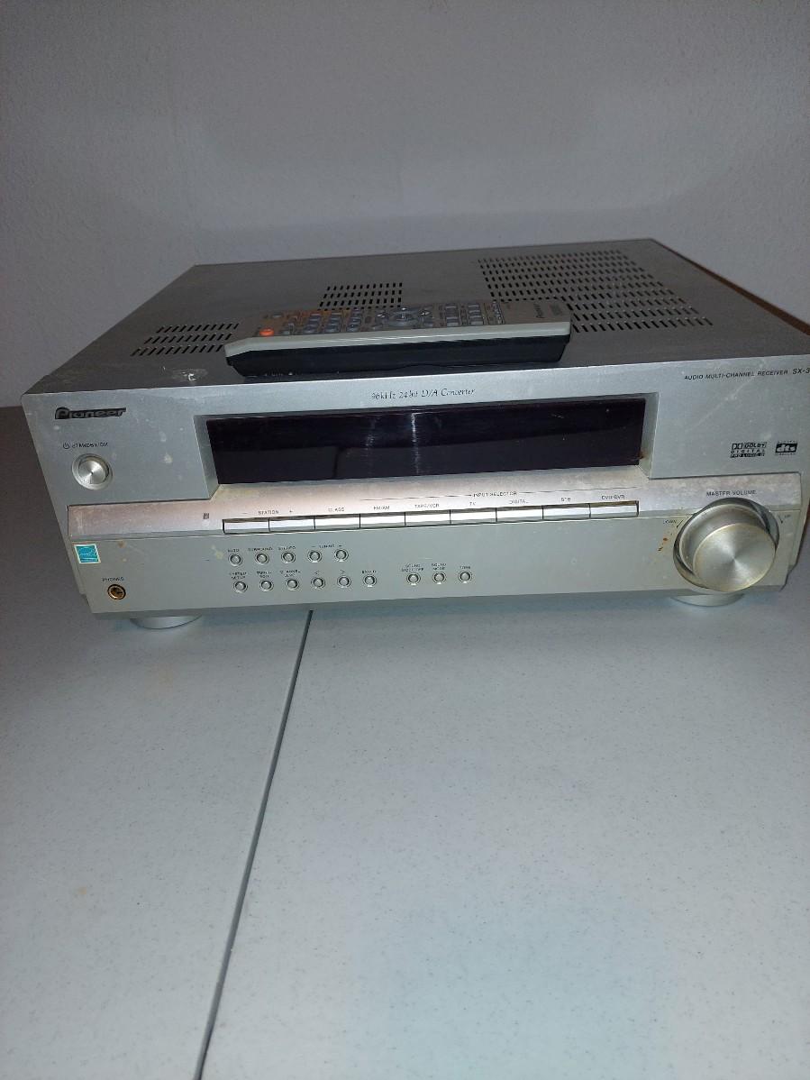 Pioneer receiver | EstateSales.org