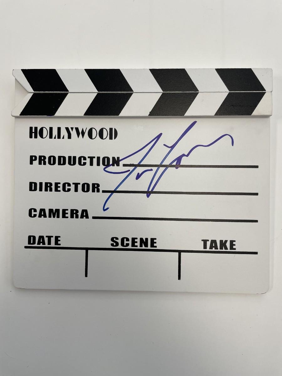 Filmmaker James Cameron signed movie clapperboard | EstateSales.org