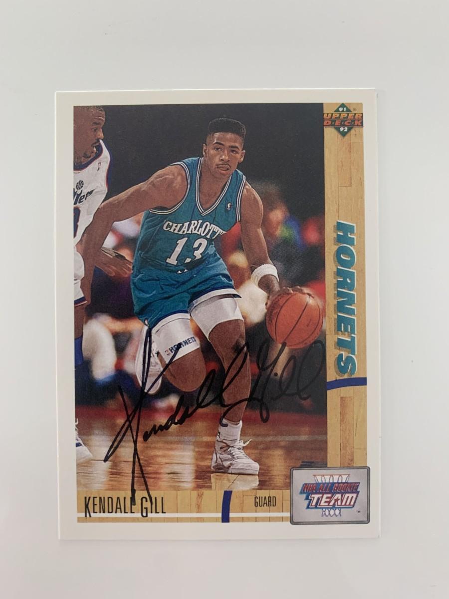 Kendall Gill signed basketball card | EstateSales.org