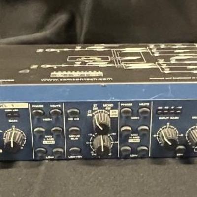 Samson Stereo/Mono Crossover S-3-Way | EstateSales.org