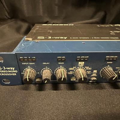 Samson Stereo/Mono Crossover S-3-Way | EstateSales.org