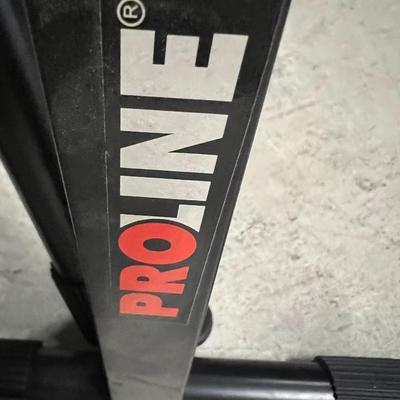 Proline Keyboard Stand | EstateSales.org