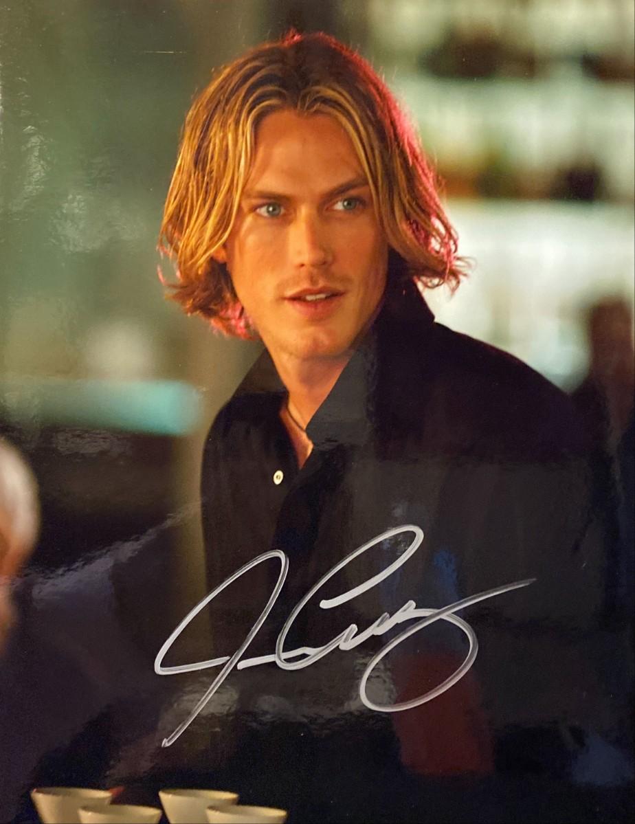 Jason Lewis signed photo | EstateSales.org