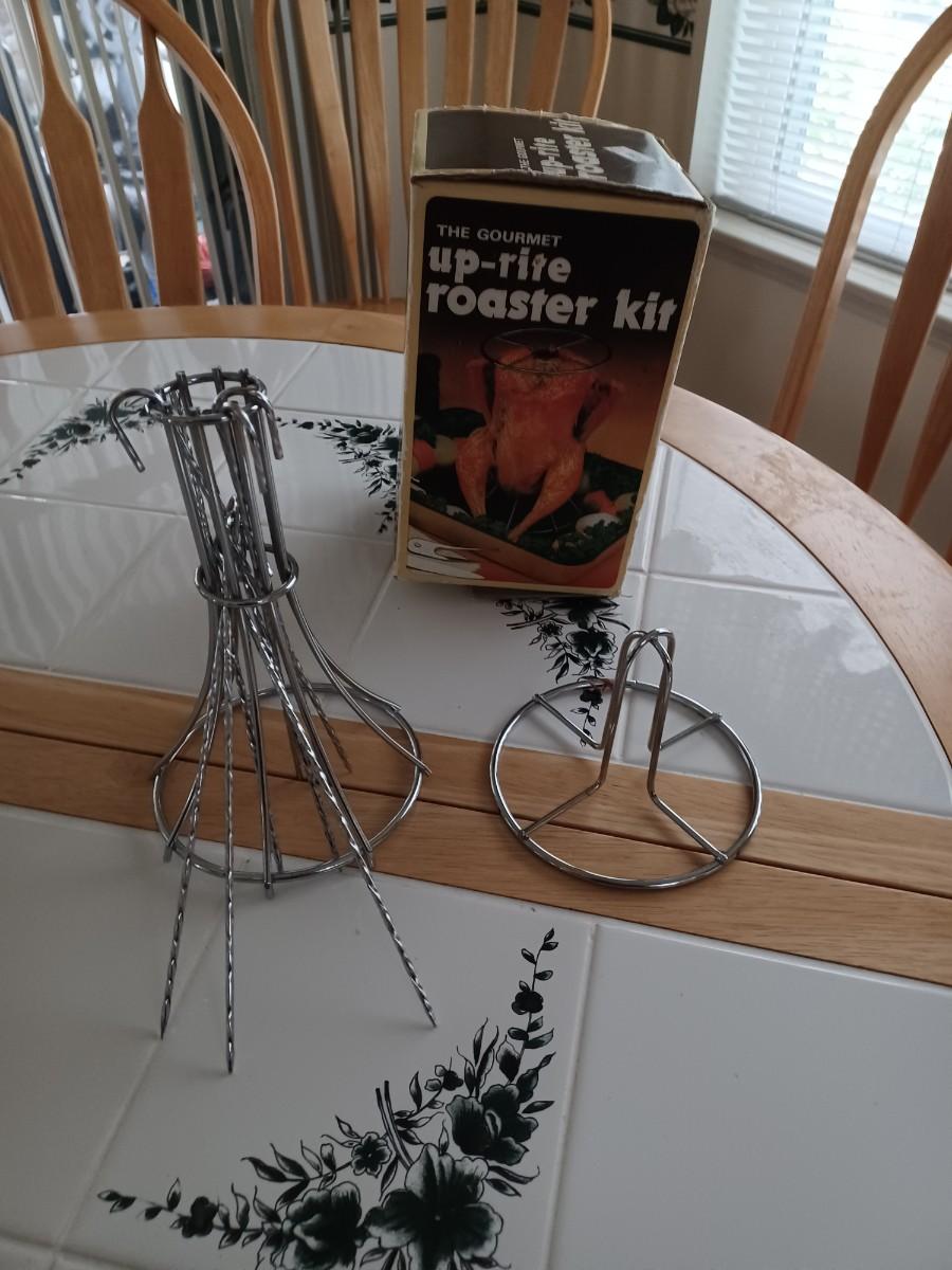 The Gourmet Upright Roaster Kit For Meats And Veggies 8 Skewers ...