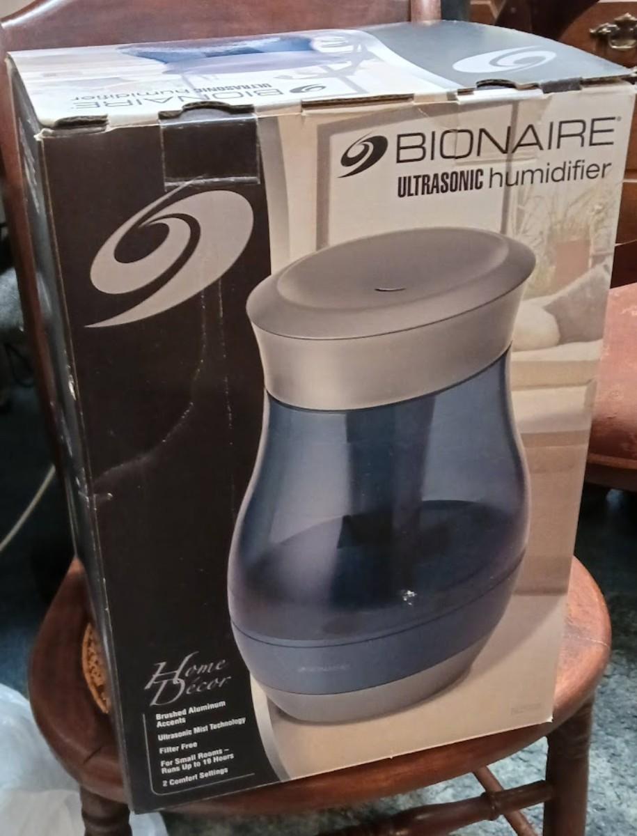 Bionaire ultrasonic humidifier | EstateSales.org