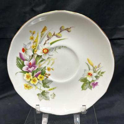 Duchess Bone China Spring Pattern Floral Bouquet Teacup and Saucer ...