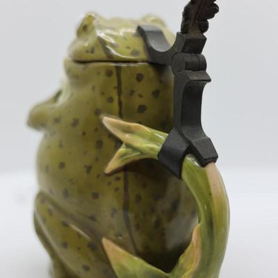 Antique Musterschutz Frog Stein | EstateSales.org