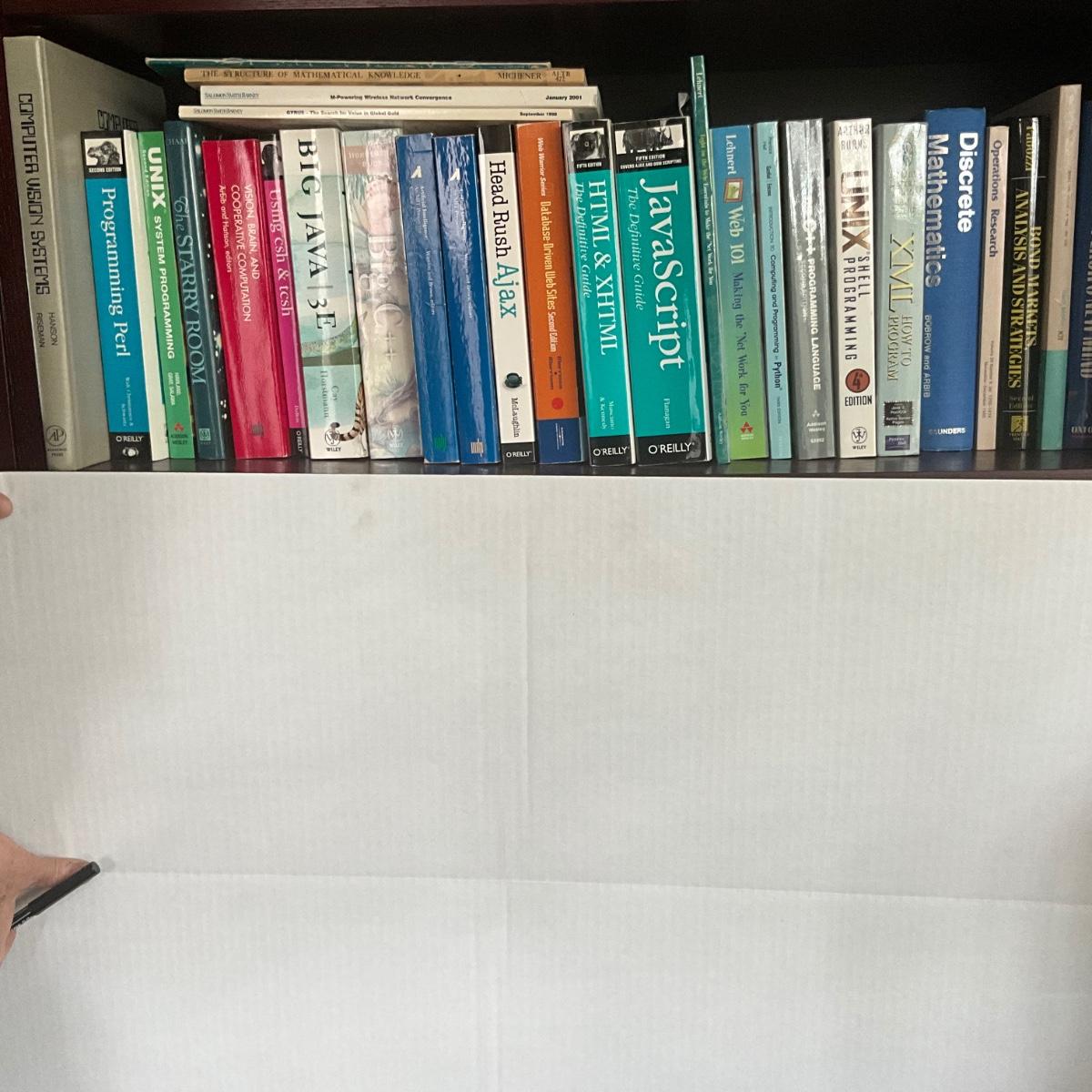 DO1327 Lot of Computer Programming Books | EstateSales.org