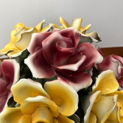 LOT 24L: Large Capodimonte Porcelain Flower Centerpiece | EstateSales.org