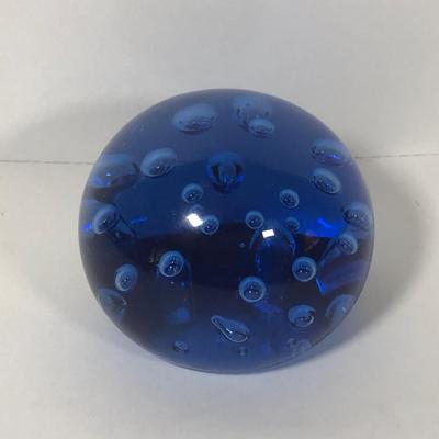 LOT 216K: Cobalt Blue Glass Paperweights - Unmarked | EstateSales.org