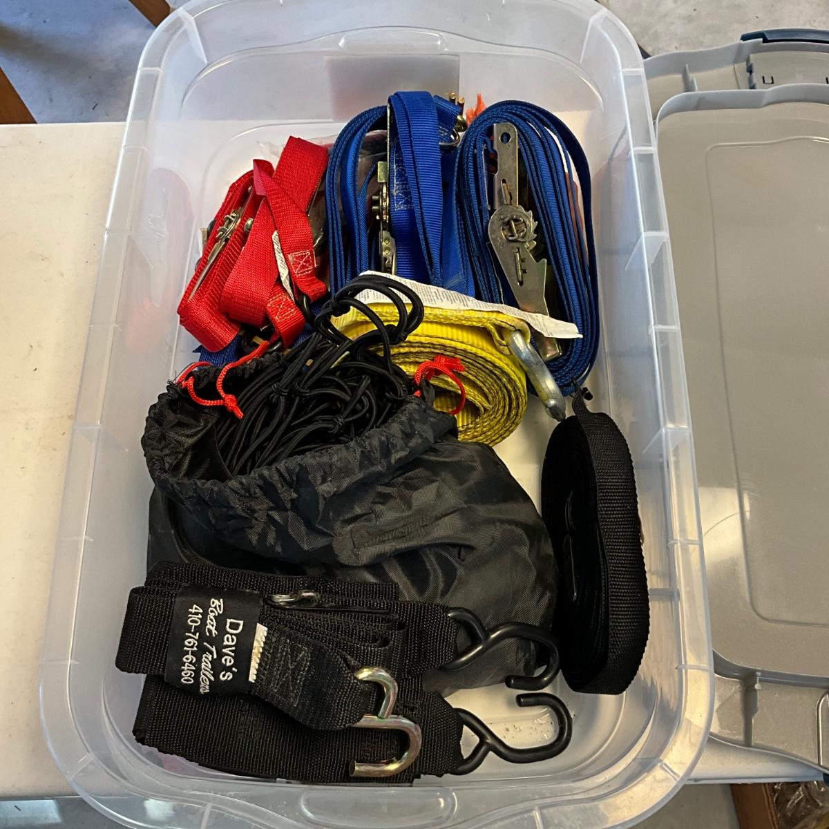 S1665 Large Tub of Trailer Straps and Tie Downs | EstateSales.org