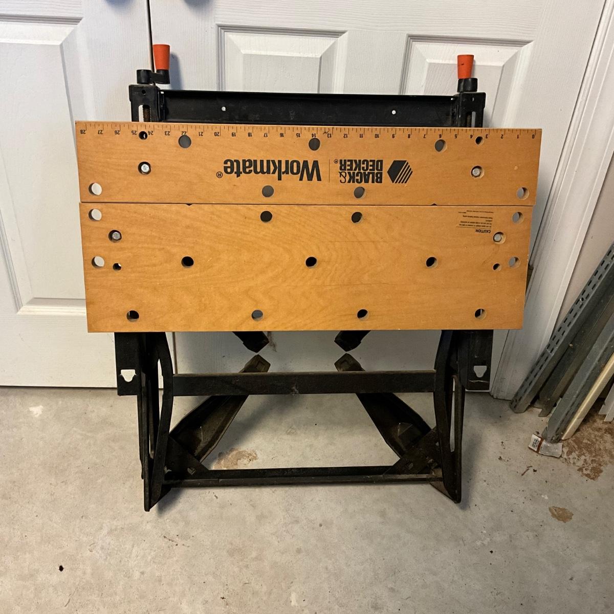 S1715 Black and Decker Workmate | EstateSales.org