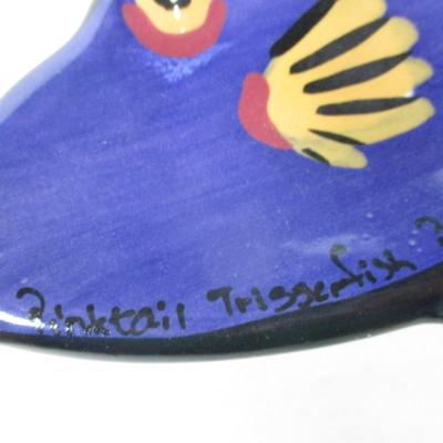 Hawaii Fish Plate By Ben Diller Maui Clay Art | EstateSales.org
