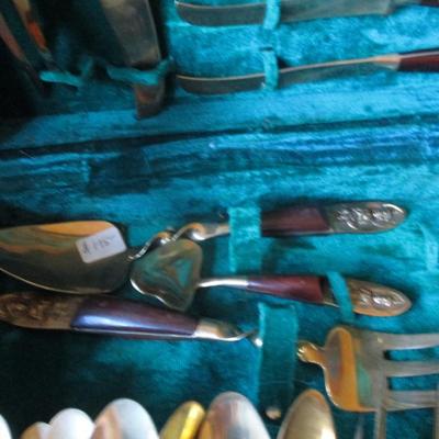 29 Pieces of Vintage Siam Venus Flatware Set - B | EstateSales.org