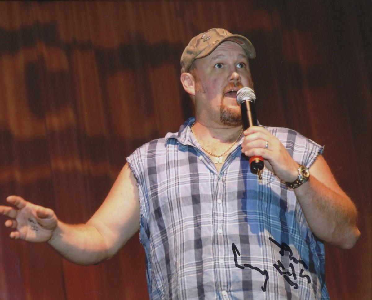 Larry the Cable Guy signed photo | EstateSales.org