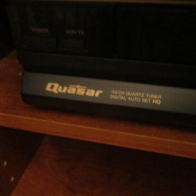 Quasar 4 Head VHS Player - F | EstateSales.org