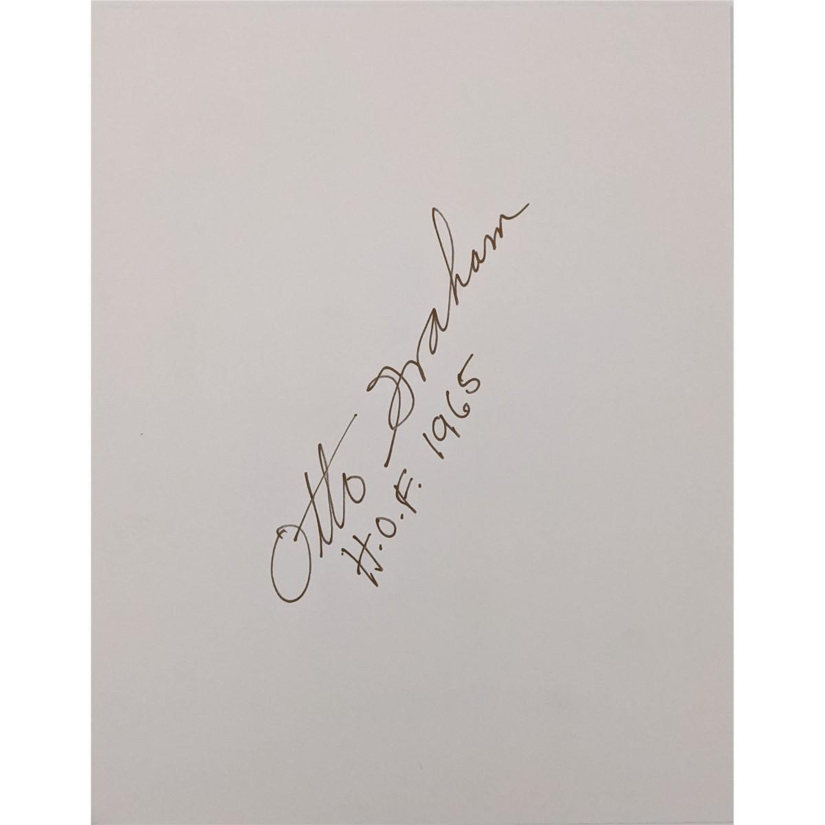 NFL Hall Of Famer Otto Graham Autograph | EstateSales.org