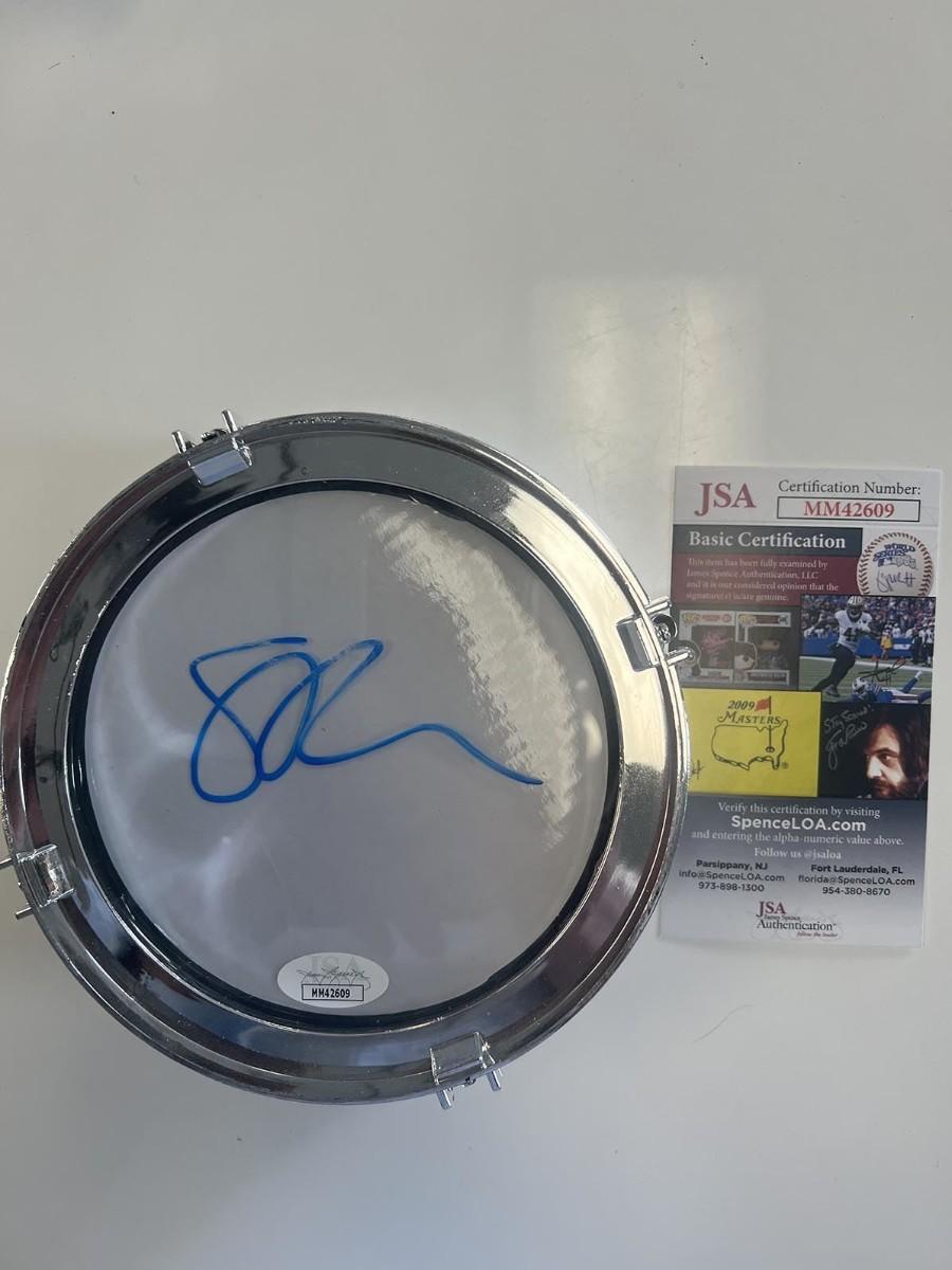 Black Crowes Steve Gorman signed mini drum. JSA | EstateSales.org