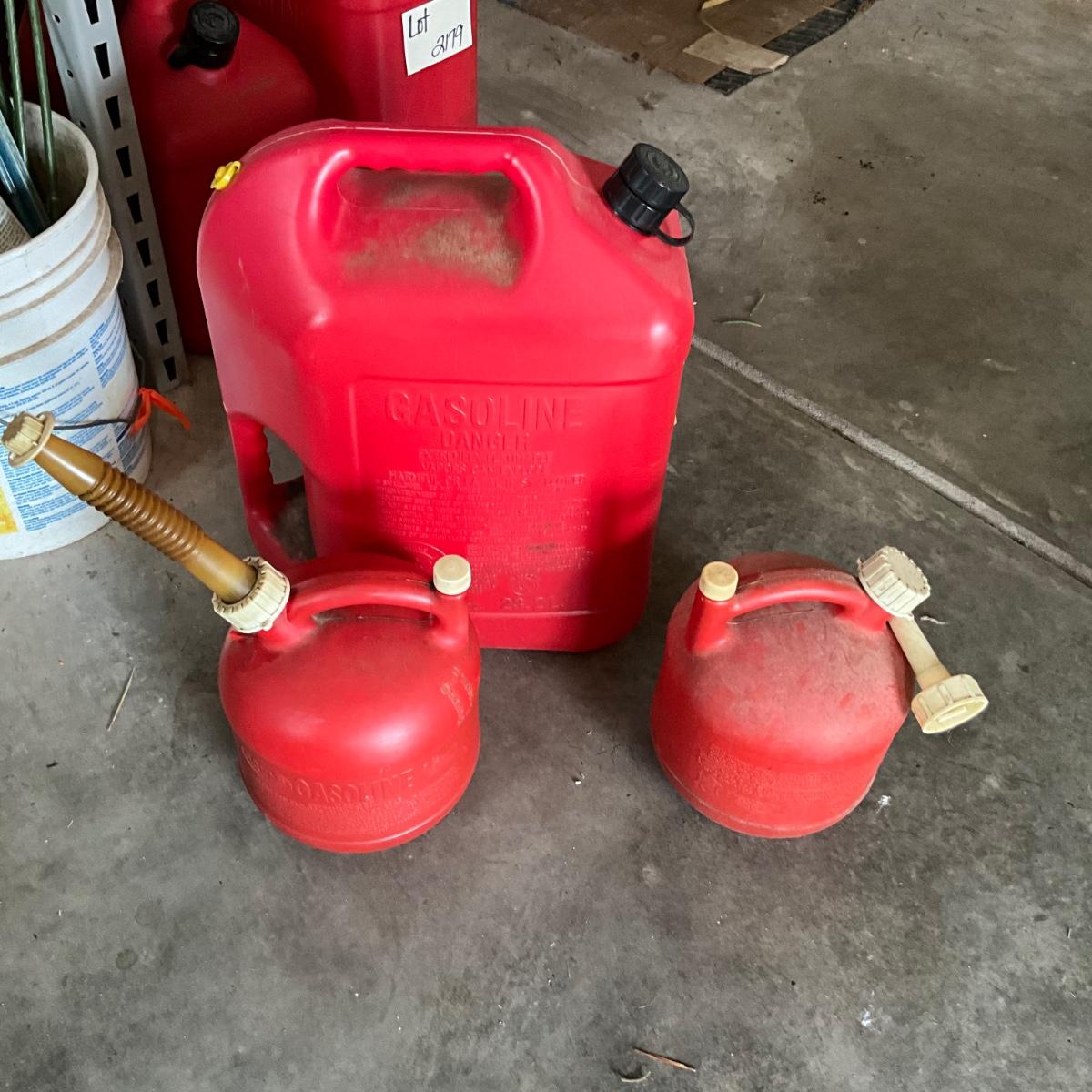 G2180 Lot of Gas Cans | EstateSales.org