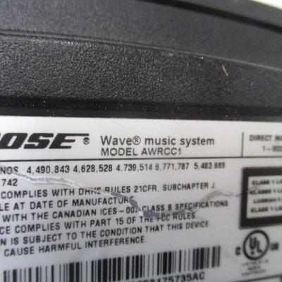 Bose Wave Model AWRCC1 & Changer Accessory | EstateSales.org