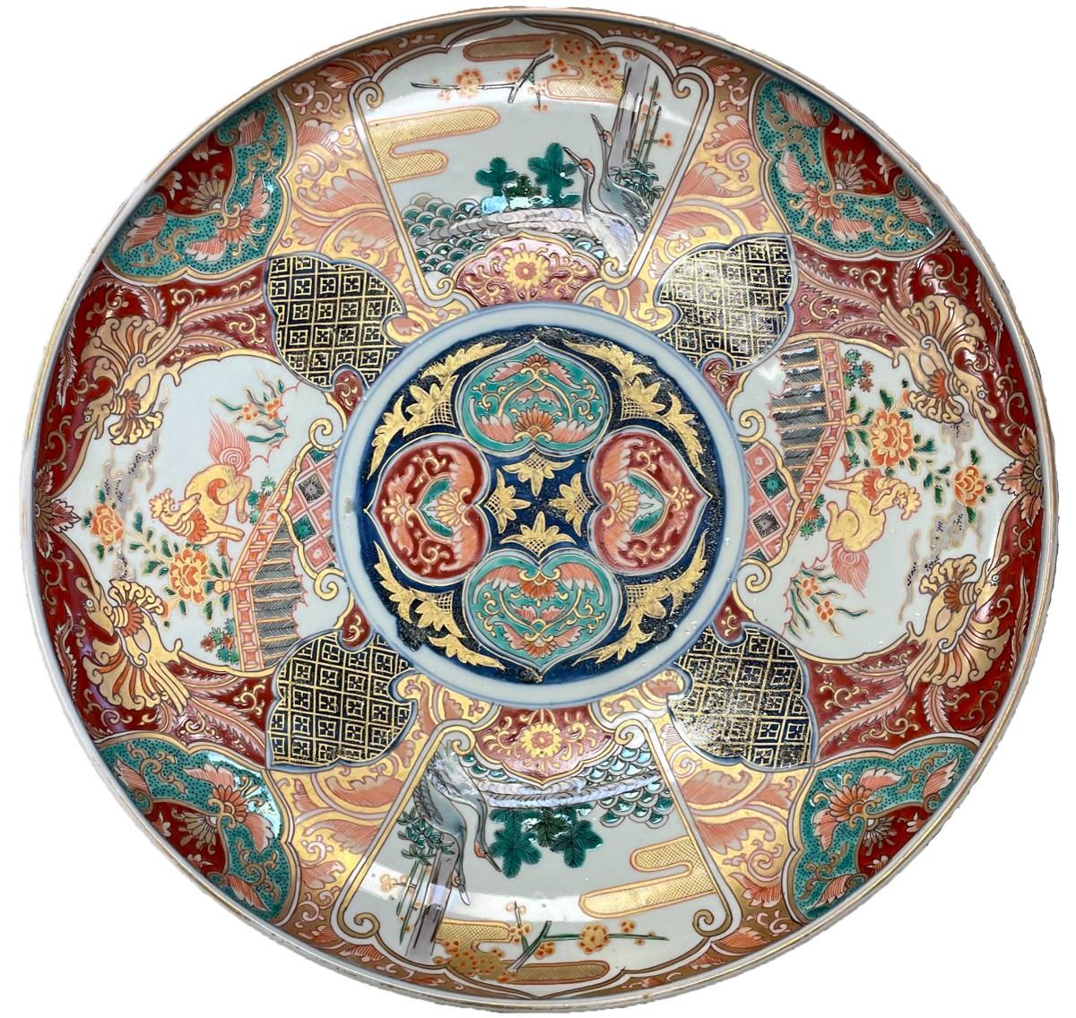 Large Antique Chinese/ Japanese Amari Plate | EstateSales.org