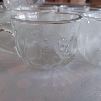 Punch cups | EstateSales.org