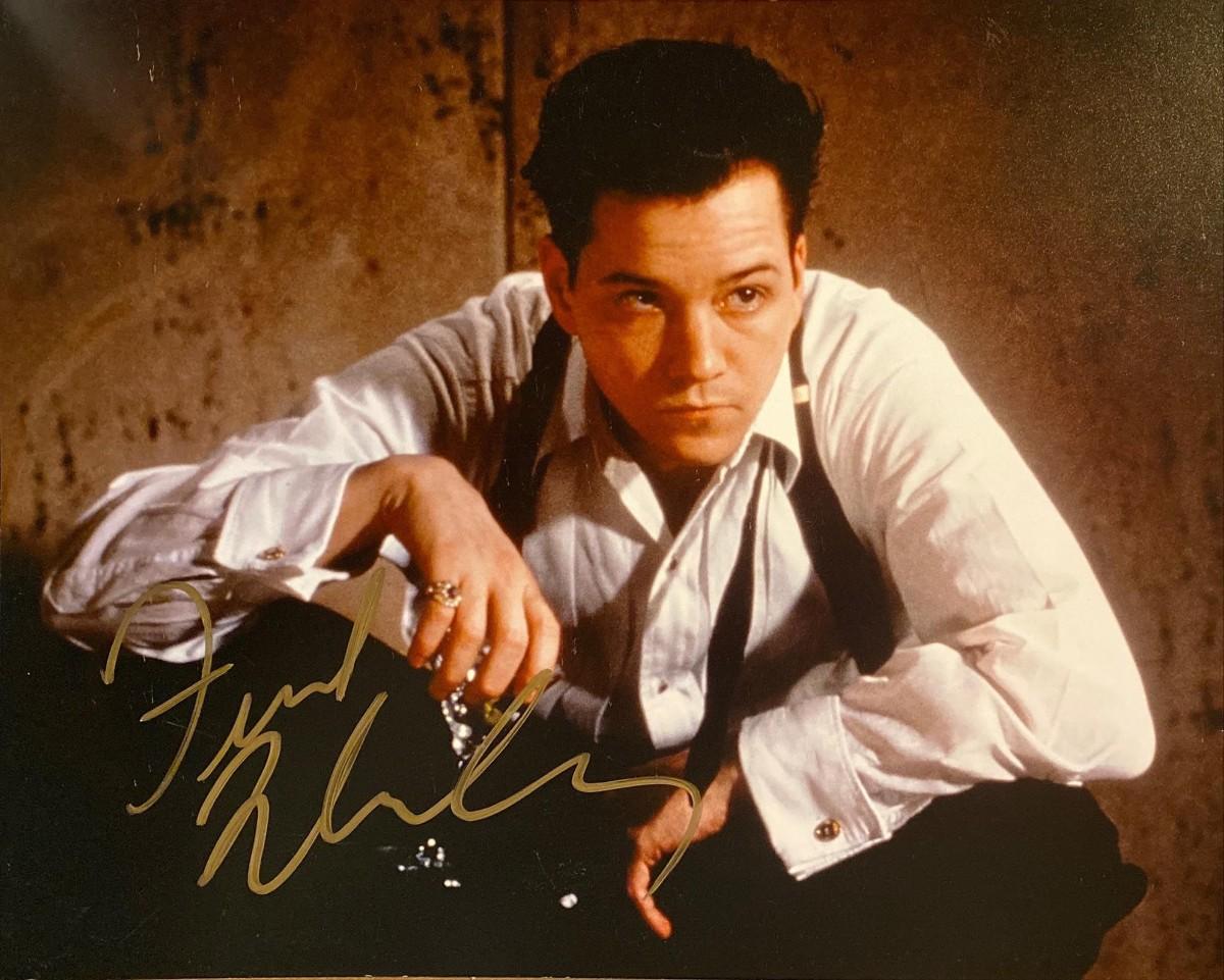 Frank Whaley signed photo | EstateSales.org