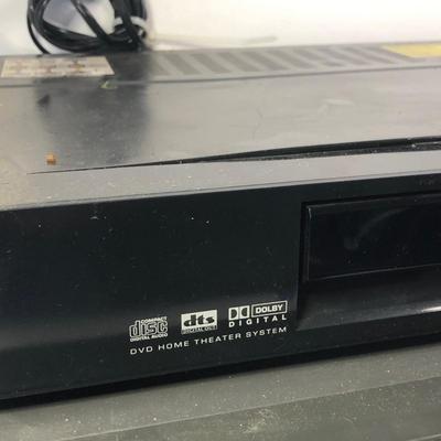 LOT 107M: Polaroid DHX-202 DVD Player w/ Remote, Venturer DVD Home ...