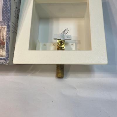 Ice maker Water Supply Box Installation Kit | EstateSales.org