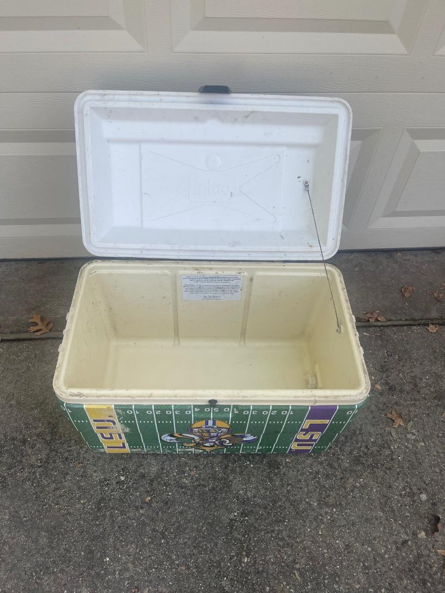 LSU ice chest. 26” x 13” x 15” | EstateSales.org