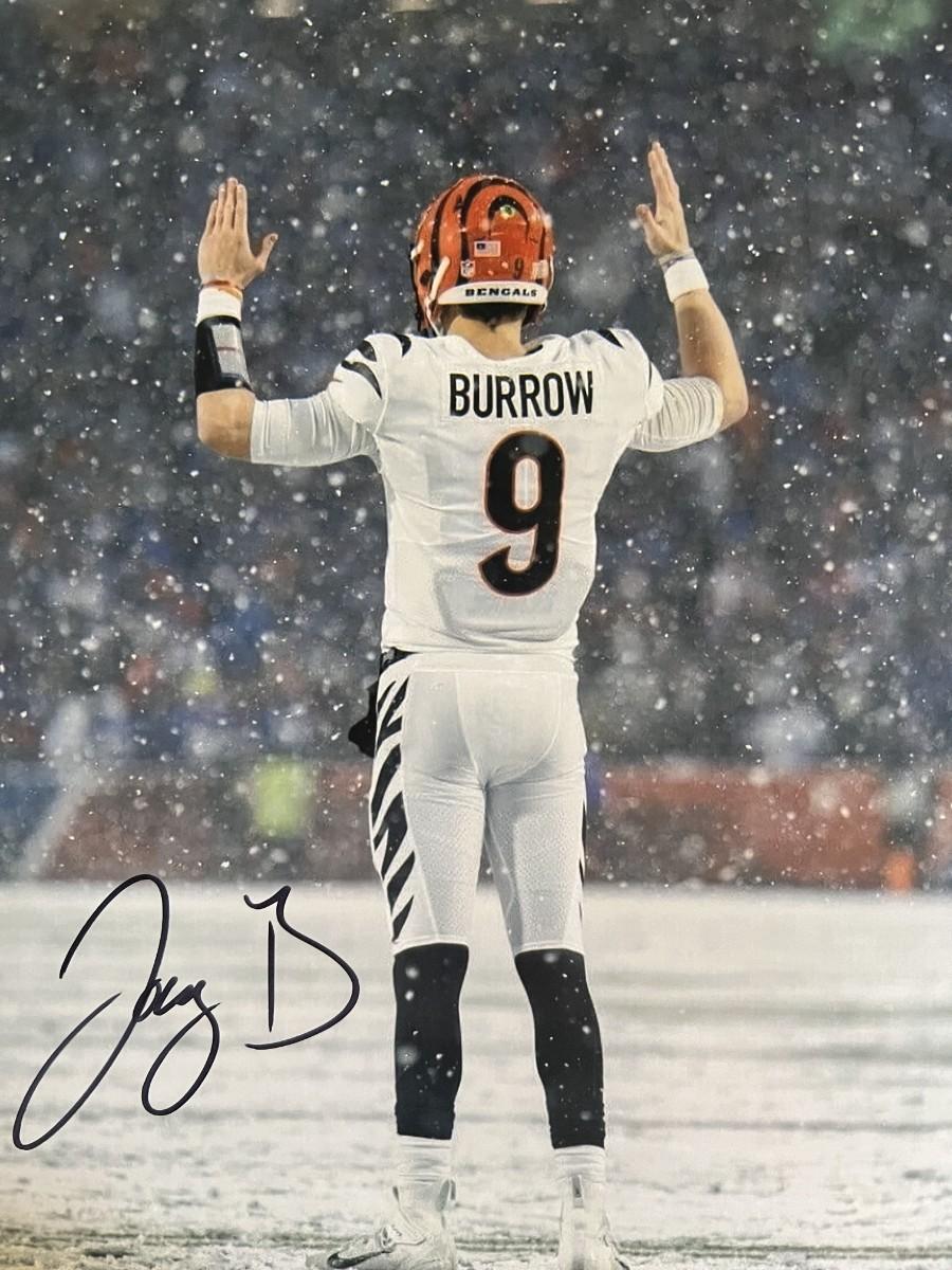 Joe Burrow signed photo | EstateSales.org