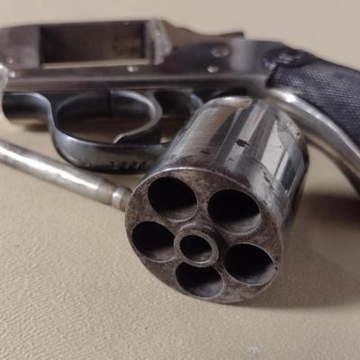 U.S. Revolver Co. 5 Rounds Revolver Handgun .22 Caliber 2" Barrell ...