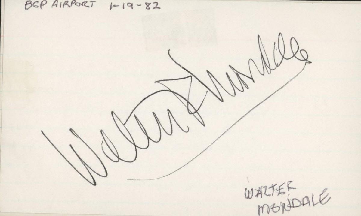 Vice President Walter Mondale signature | EstateSales.org