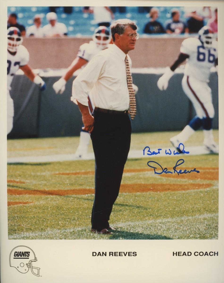 NY Giants Head Coach Dan Reeves signed photo | EstateSales.org