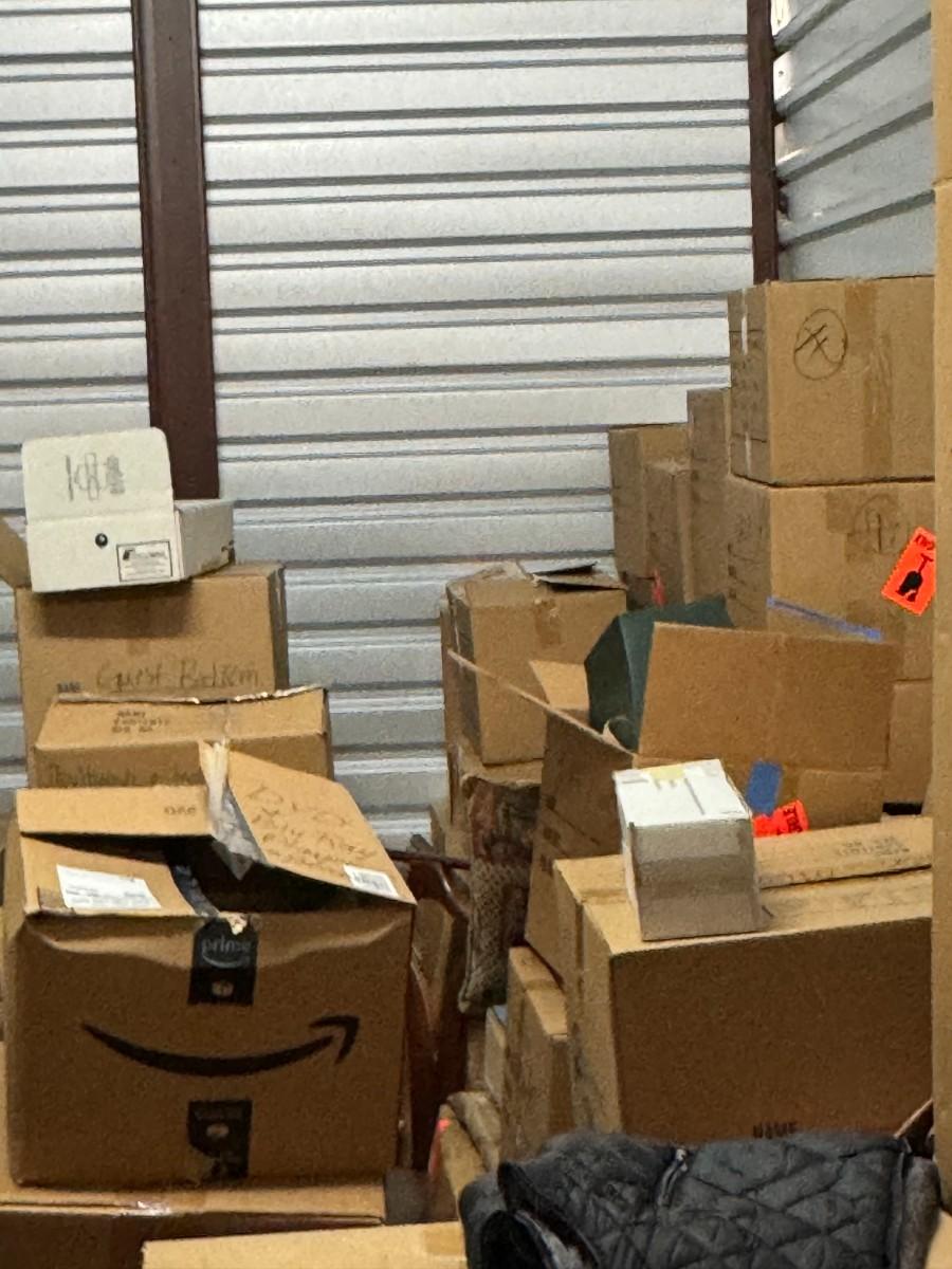 Climate controlled storage unit 10' X 20'- Master bedroom, master ...