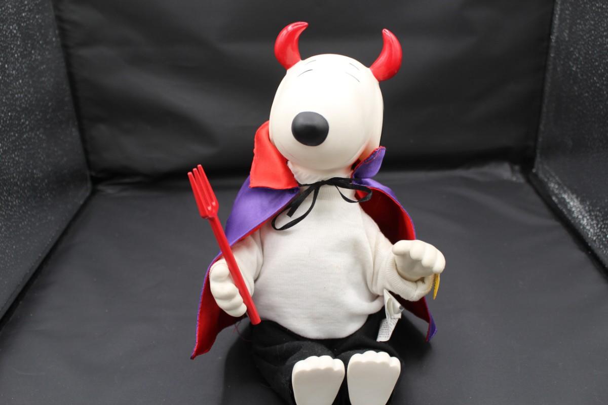 SNOOPY the DEVIL Stuffed Animal | EstateSales.org