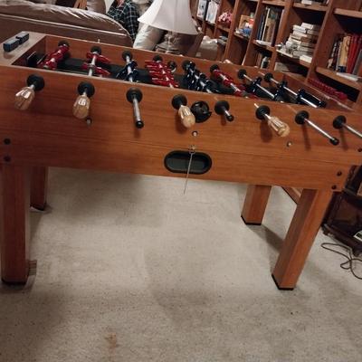 HARVARD FULL SIZE FOOSBALL TABLE IN EXCELLENT CONDITION | EstateSales.org