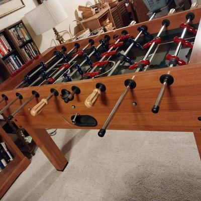HARVARD FULL SIZE FOOSBALL TABLE IN EXCELLENT CONDITION | EstateSales.org