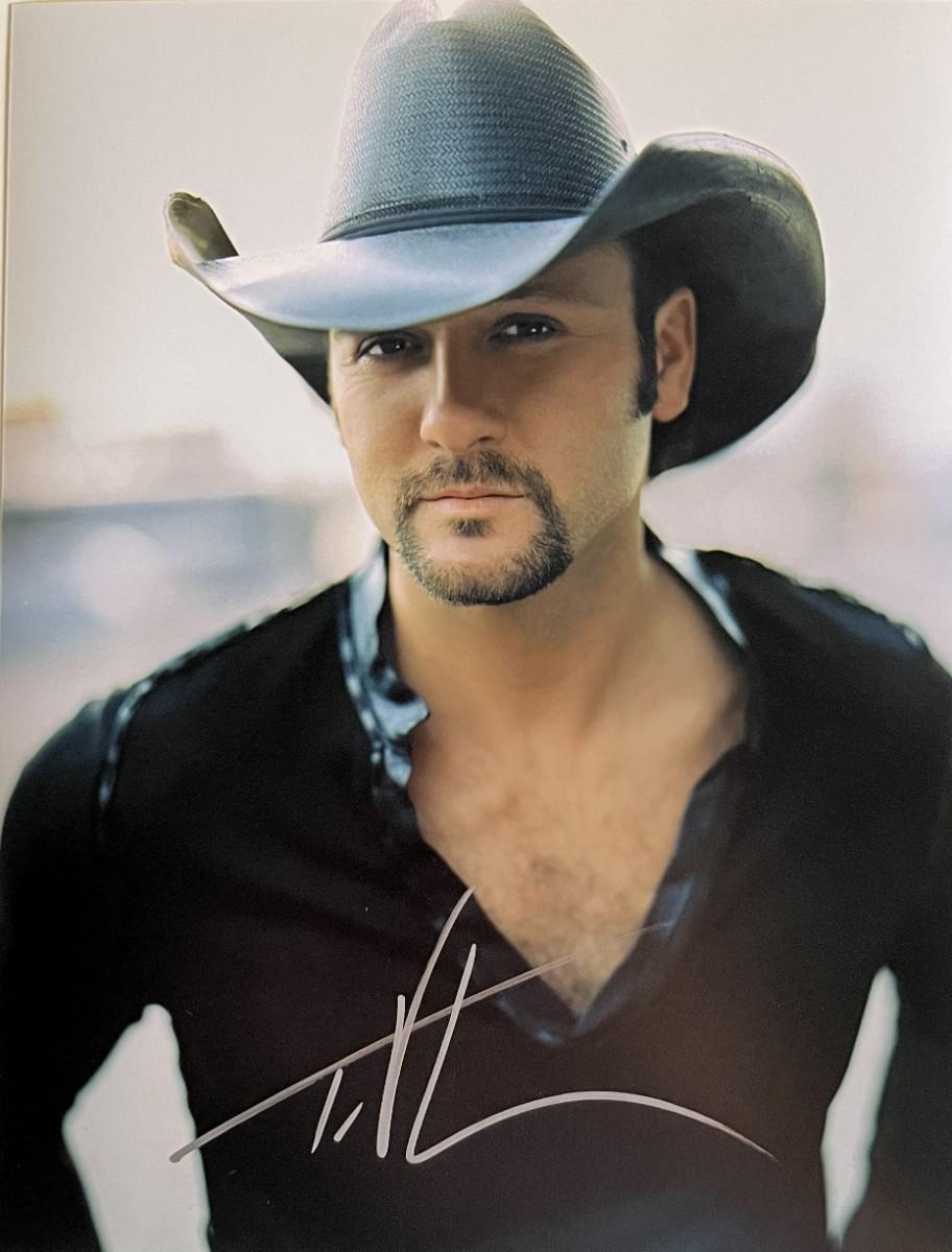 Country Legend Tim Mcgraw signed photo | EstateSales.org