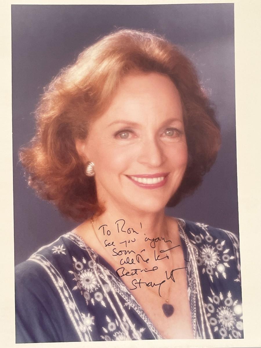 Beatrice Straight Signed Photo 1637
