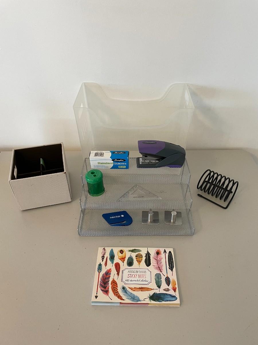 Miscellaneous Desk / Office Items | EstateSales.org