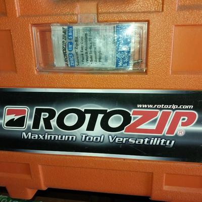 ROTOZIP IN CASE | EstateSales.org