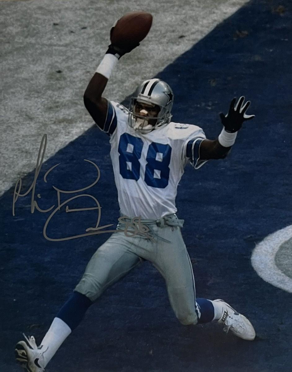 Michael Irvin signed photo | EstateSales.org