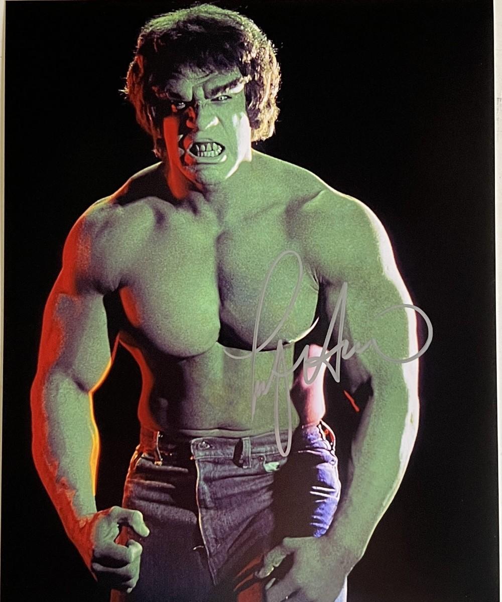 Incredible Hulk Lou Ferrigno signed photo | EstateSales.org