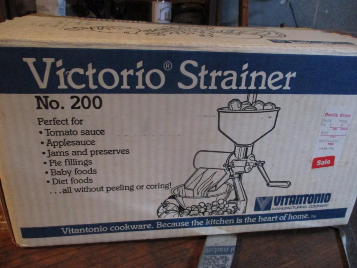 Victorio Strainer No. 200 - C | EstateSales.org
